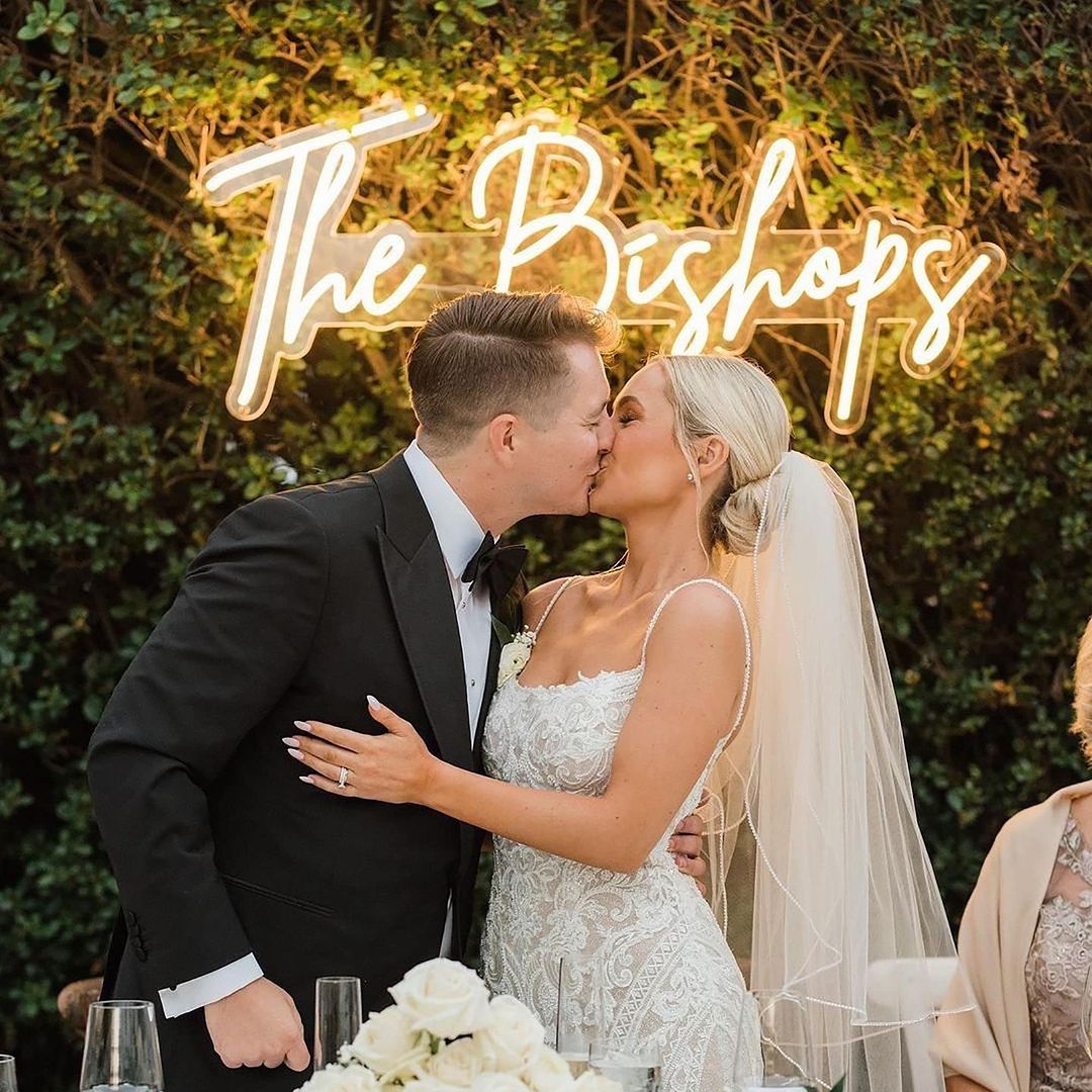 Neonoen | Custom Neon Sign | LED Neon Light | Totally Handmade