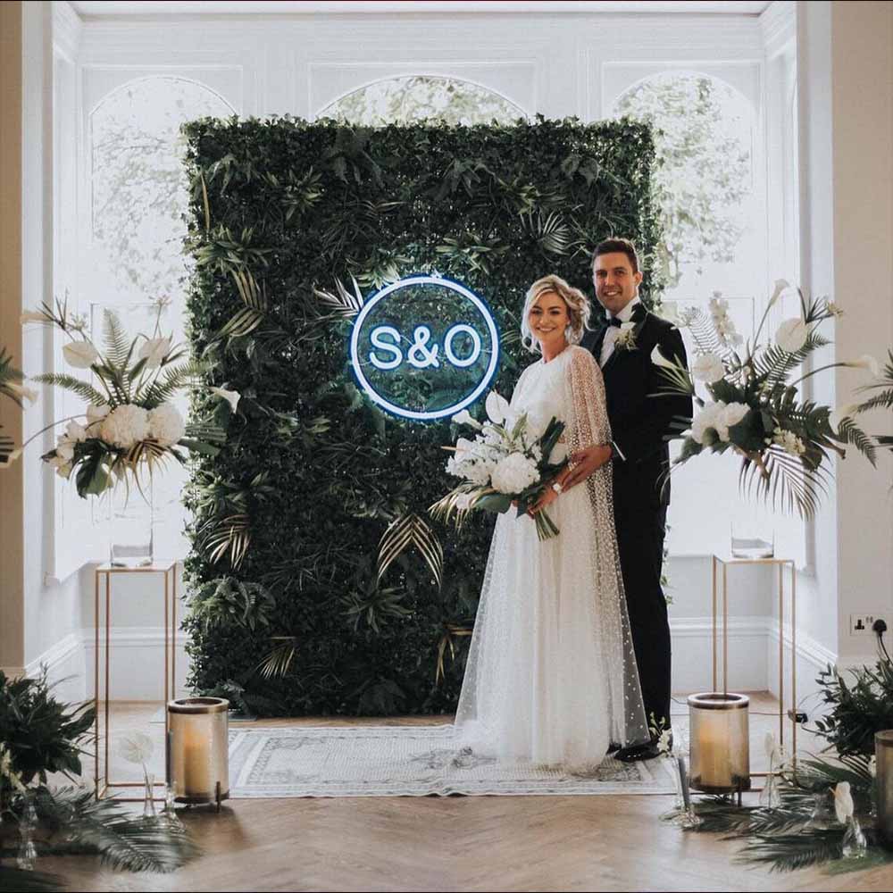Custom Initials Inside A Circle | Wedding Neon Sign | HDJSign – Neonoen
